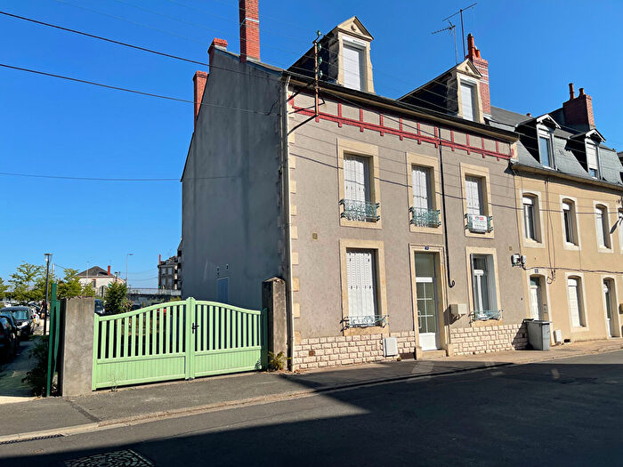 Nevers, Cathédrale, Jonction - Maison 11 pièces à louer