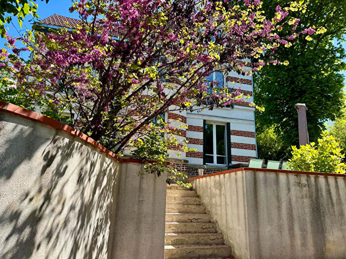 Maison 7 pièces à vendre - Meulan-en-Yvelines