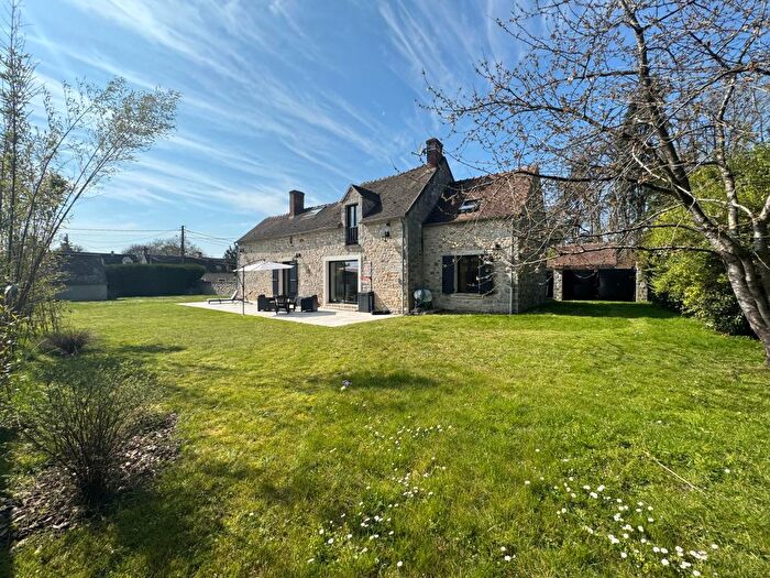 Maison à vendre - Saint-Martin-en-Bière - 6 pièces - 5 chambres