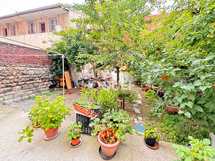 Appartement à vendre - Saint-Ouen, Rosiers, Les Puces - 2 pièces - 1 chambre