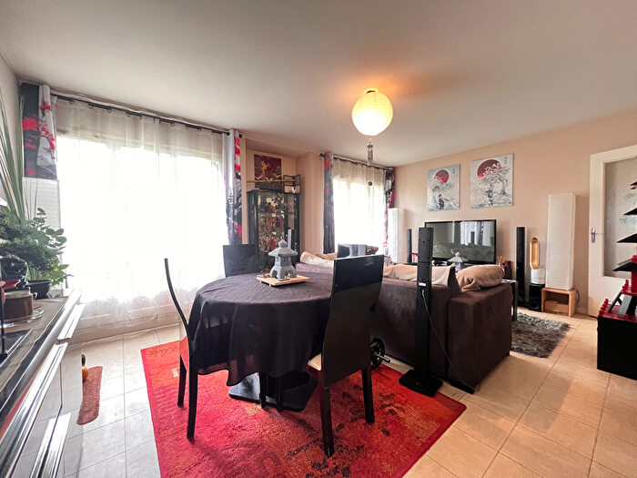 Appartement à vendre - Évreux, Clos-au-Duc, Le Buisson - 3 pièces - 2 chambres