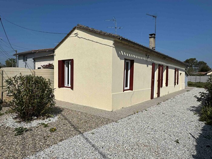 Maison 3 pièces à Saint-Denis-de-Pile, à louer