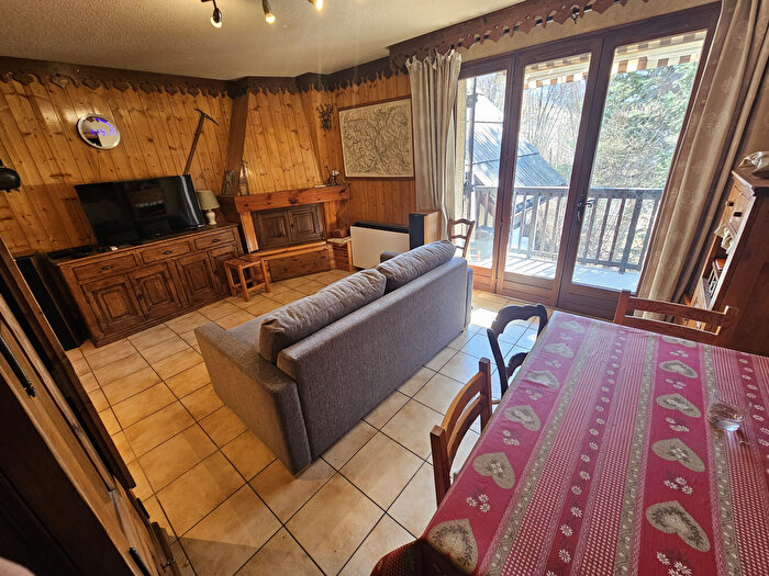 Appartement à vendre - La Salle-les-Alpes - 3 pièces - 2 chambres
