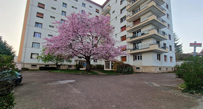 Appartement à vendre - Besançon, Montrapon, Fontaine Ecu, Montboucons, Montjoux - 4 pièces - 3 chambres