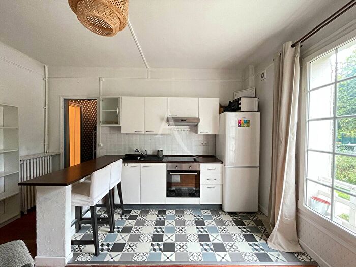 Appartement à louer - Ablon-sur-Seine - 2 pièces - 1 chambre