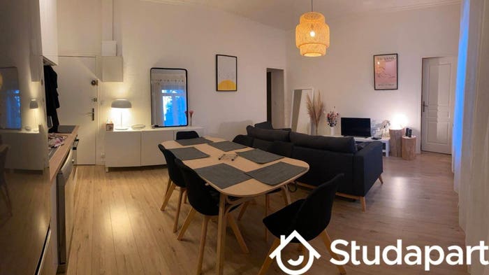 Appartement 3 pièces à louer à Centre Ville, La Rochelle