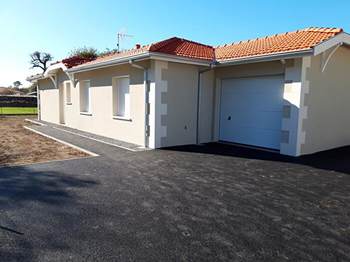 Maison à louer - Gujan-Mestras, Mestras - 4 pièces - 3 chambres
