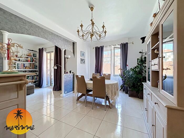 Appartement 3 pièces à vendre - Saint-Laurent-du-Var, Centre-ville, Rascas, Notre-Dame, Condamines
