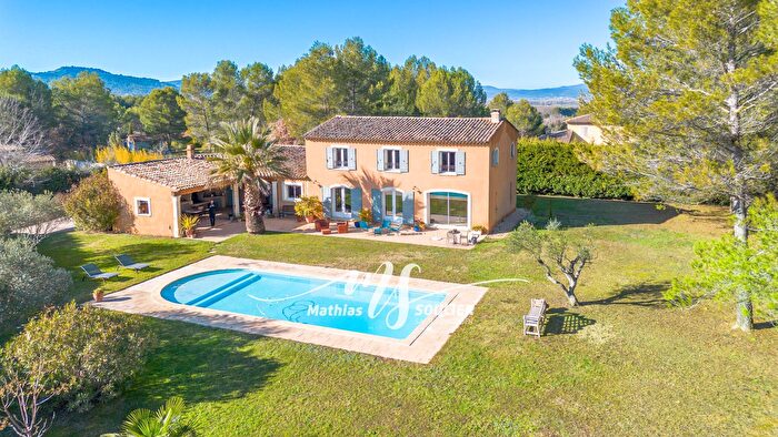 Maison à vendre - Aix-en-Provence - 6 pièces - 4 chambres