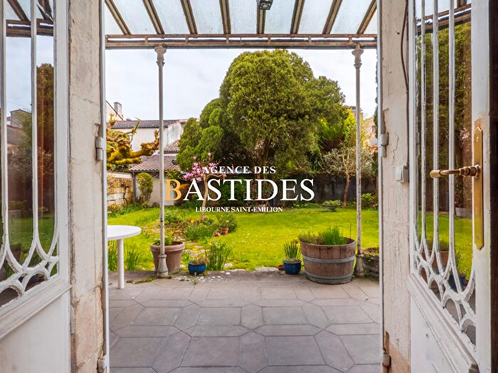 Maison à vendre - Libourne, Centre-ville, Bastide, Gare - 10 pièces - 6 chambres