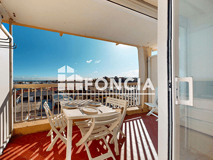 Appartement à vendre - Saint-Cyprien, Le Port - 1 pièce