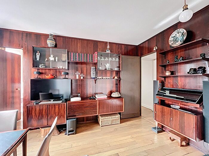 Appartement à vendre - Paris e , Champ de Mars - 3 pièces - 2 chambres