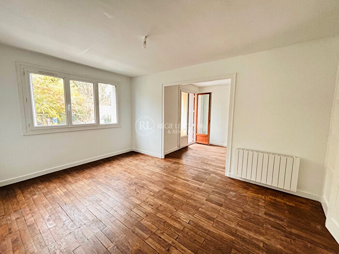 Appartement à vendre - Oullins, Bussière, Cadière - 2 pièces - 1 chambre