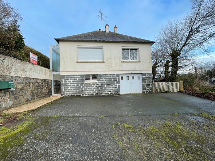 Maison à vendre - Le Haut-Corlay - 2 pièces - 1 chambre