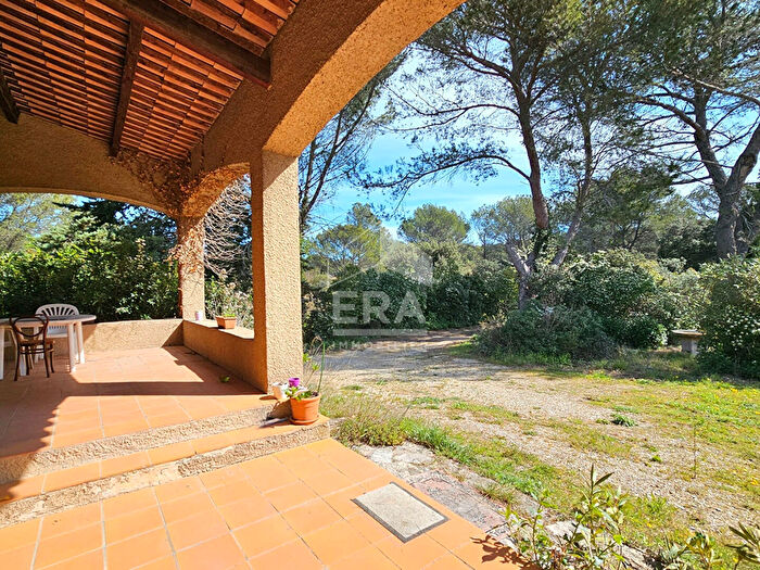 Maison à vendre - Lançon-Provence - 7 pièces - 5 chambres