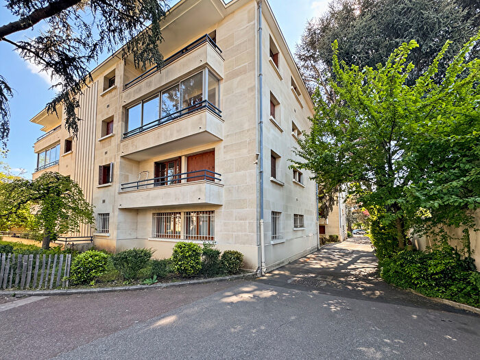 Rosny-sous-Bois, Centre-ville : Appartement 2 pièces à vendre