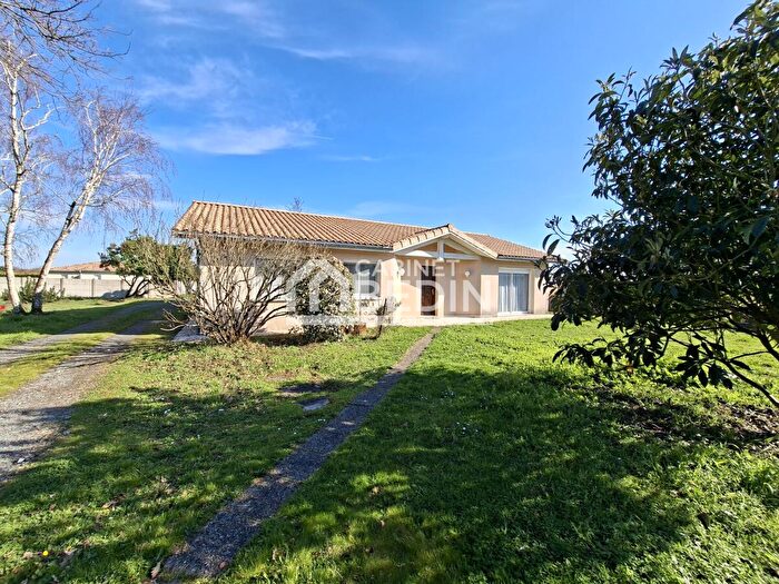 Maison à vendre - Le Taillan-Médoc - 4 pièces - 3 chambres