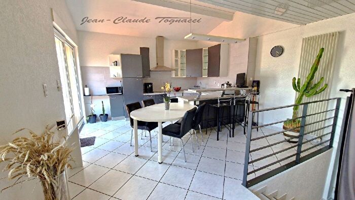 Maison à vendre - Beaucourt - 5 pièces - 3 chambres