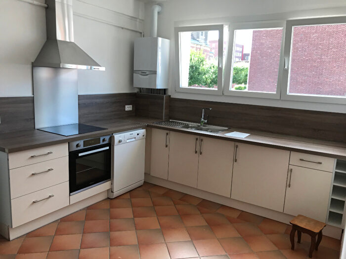 Appartement à louer - Amiens, Saint-Germain les Halles - 3 pièces - 2 chambres