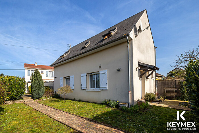 Maison à vendre - Viarmes - 4 pièces - 2 chambres