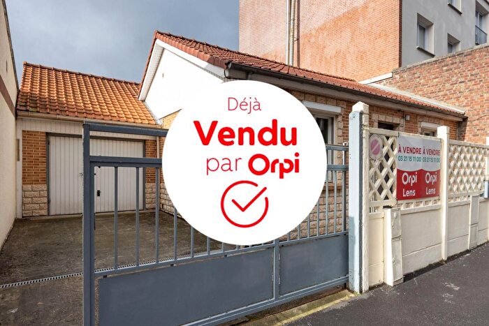 Maison à vendre - Lens, Est - 3 pièces - 2 chambres