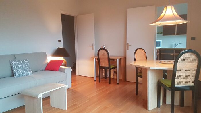 Paris 17ème, Ternes, Maillot : Appartement 1 pièce à louer