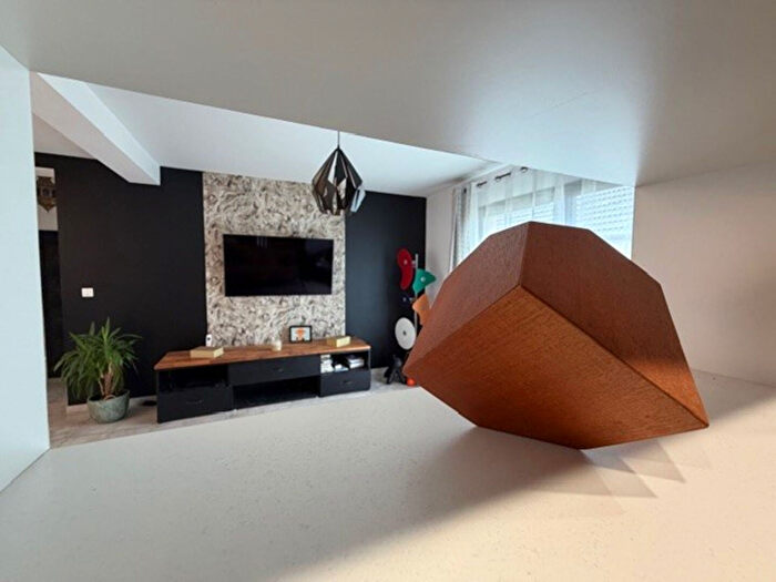 Maison à vendre - Saint-Jean-de-Braye, Est - 6 pièces - 4 chambres