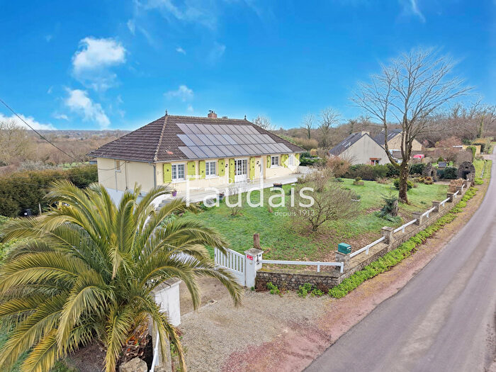 Maison à vendre - Les Moitiers-en-Bauptois - 9 pièces - 5 chambres