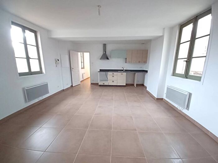 Appartement à louer - Les Cariatides, Beaucaire - 2 pièces - 1 chambre