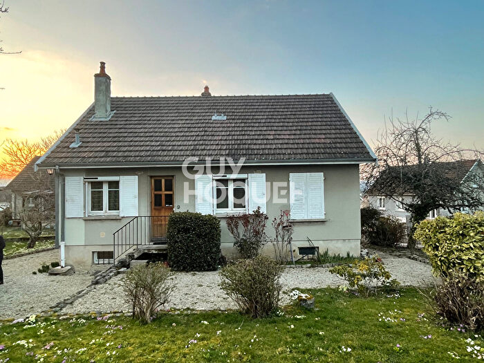 Maison à vendre - Autun, Saint-Andoche - 6 pièces - 4 chambres