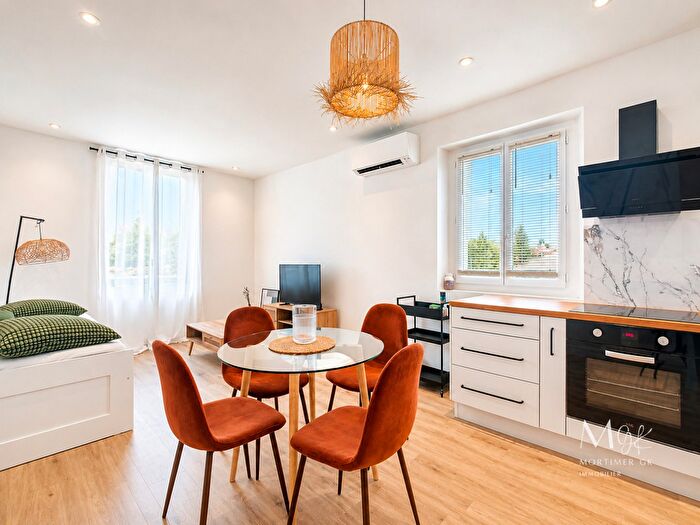Appartement 2 pièces à Saint-Laurent-du-Var, à vendre