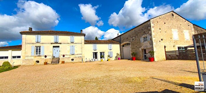 Maison 13 pièces à Mérignac, à vendre