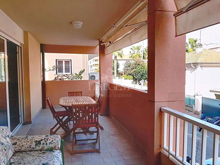 Appartement à vendre - Roquebrune-Cap-Martin, Carnolès, Gare, Cap Azur - 2 pièces - 1 chambre