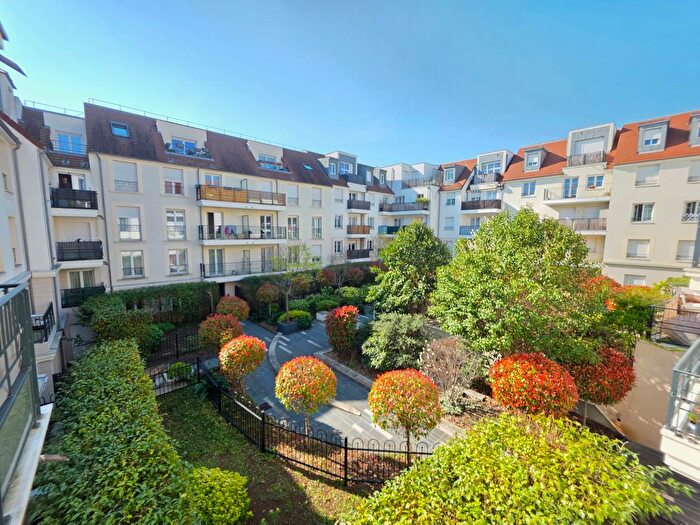 Appartement à vendre - Houilles, Centre-ville - 3 pièces - 2 chambres