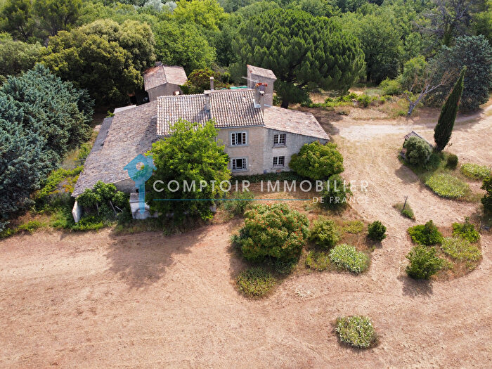 Maison à vendre - Maubec - 7 pièces - 4 chambres