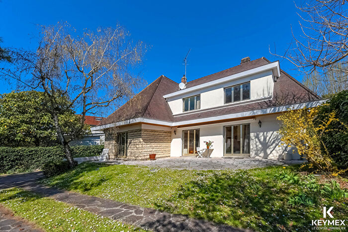 Maison à vendre - Saint-Gratien, Gare - 8 pièces - 5 chambres