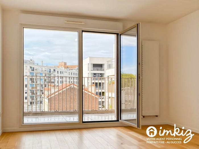 Appartement 2 pièces à Clichy, République, Victor Hugo, à vendre