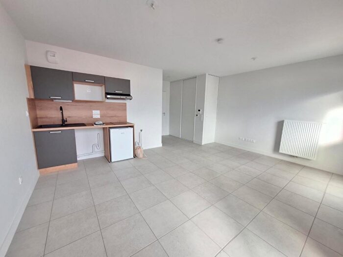 Appartement à louer - Clermont-Ferrand, Montferrand - 1 pièce