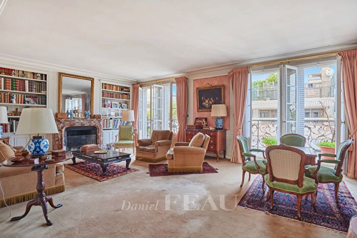 Paris 7ème, Champ de Mars - Appartement 6 pièces à vendre