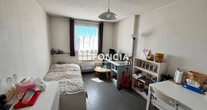 Croix Luizet, Villeurbanne : Appartement 1 pièce à louer