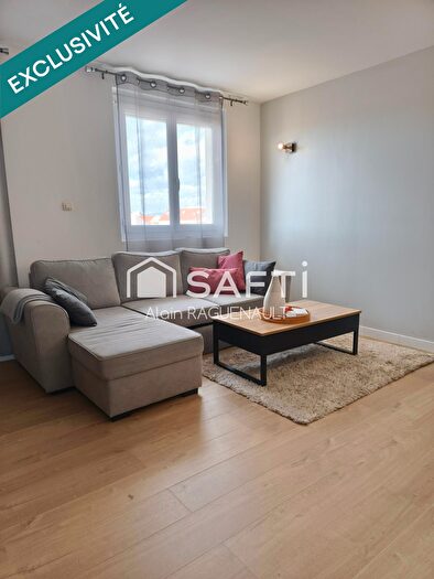 Appartement à vendre - Feyzin - 4 pièces - 2 chambres