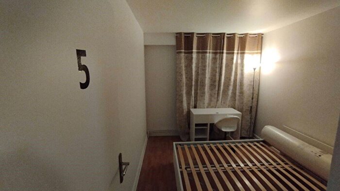 Appartement à louer - Centre Administratif, Évry-Courcouronnes - 1 pièce