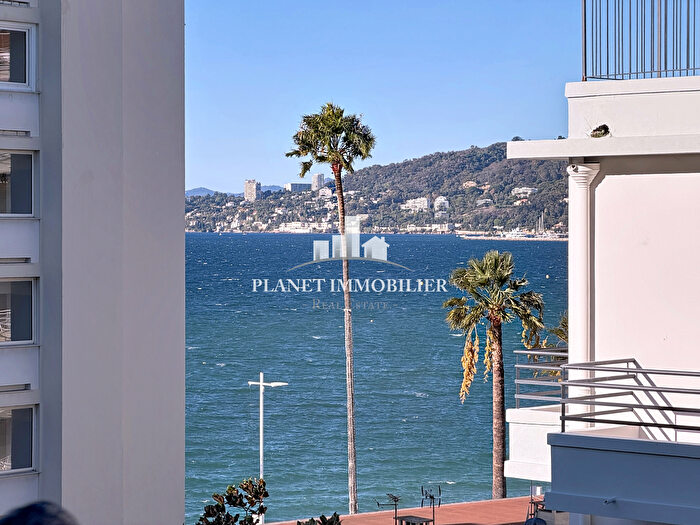 Appartement à vendre - Antibes, Juan-les-Pins, Le Cap - 3 pièces - 2 chambres