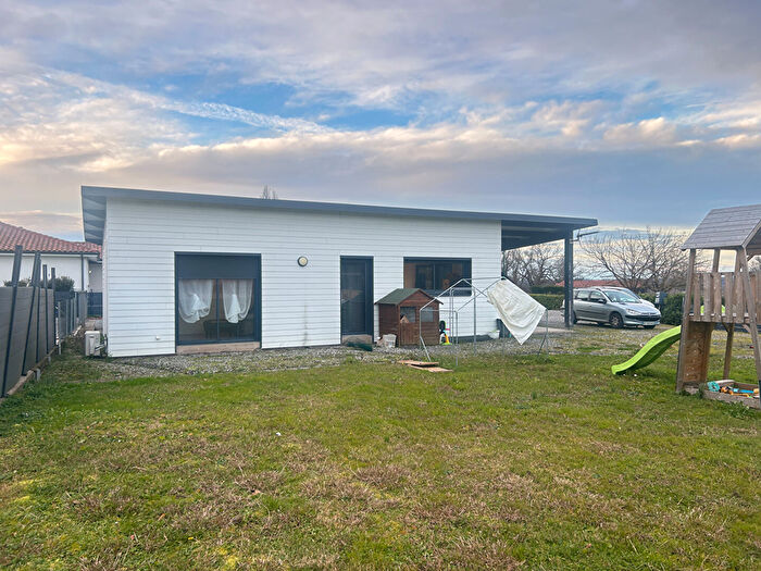 Maison à louer - Castel-Sarrazin - 3 pièces - 2 chambres