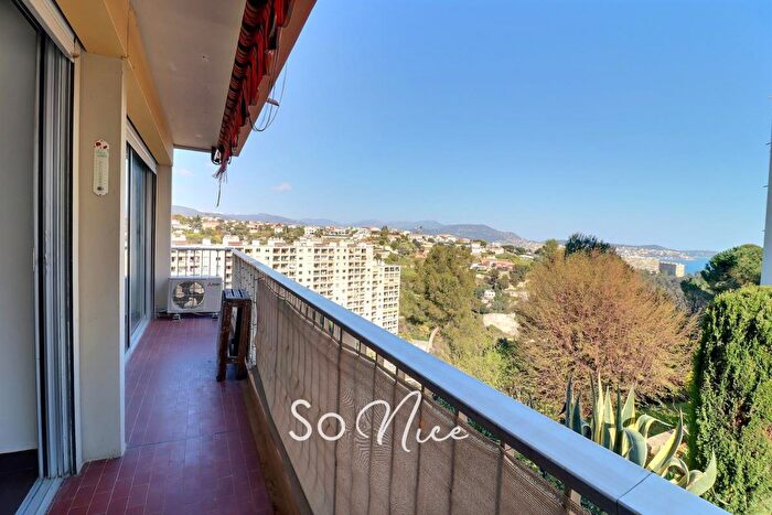 Appartement à louer - Nice, Fabron - 3 pièces - 2 chambres