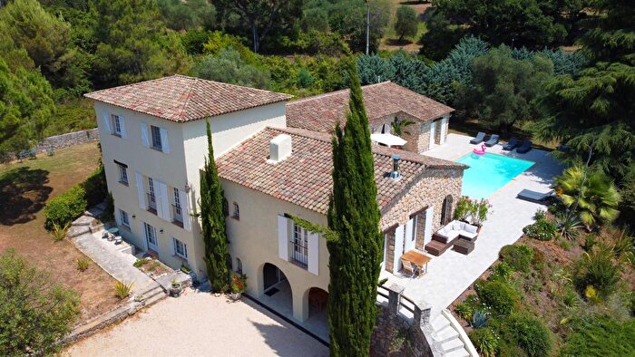 Maison à vendre - Peymeinade - 10 pièces - 8 chambres