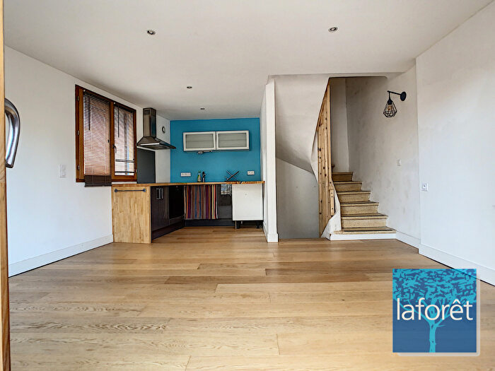 Saint-Féliu-d'Amont : Appartement 4 pièces à louer