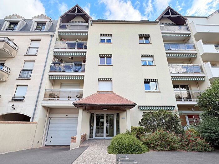 Appartement 5 pièces à vendre à Le Plessis-Trévise, Centre-ville, Orly Parc