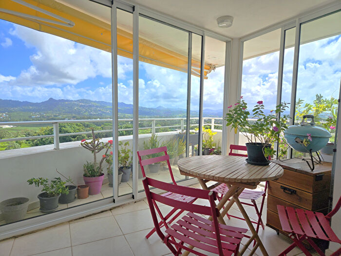 Appartement à vendre - Le Lamentin - 3 pièces - 2 chambres