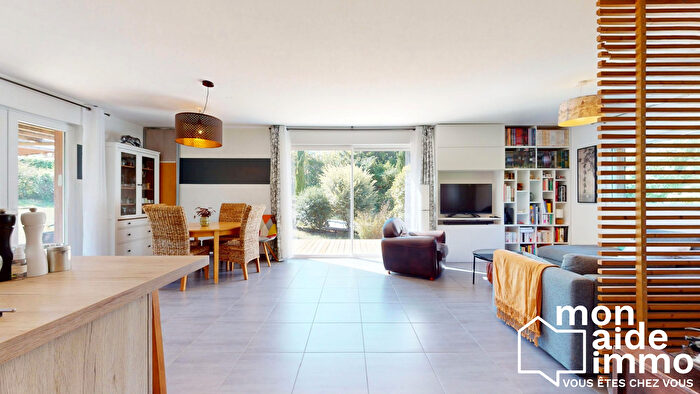 Croignon : Maison 4 pièces à vendre